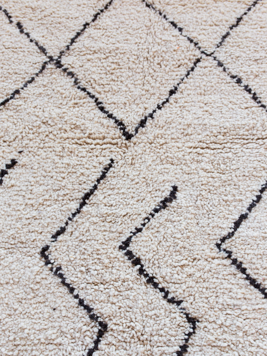 Zig Zag Shag Rug – Loom & Field