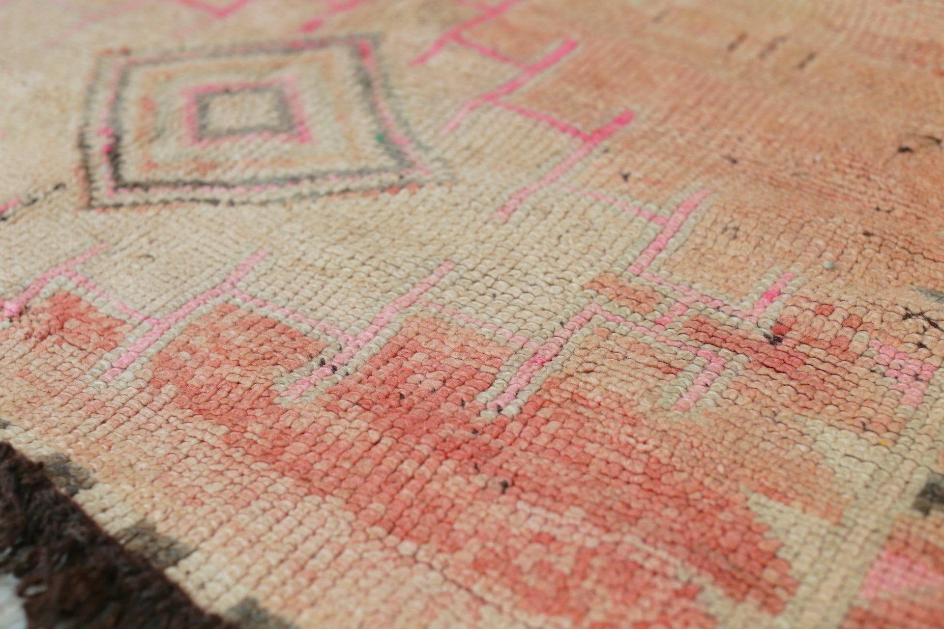 Vintage Moroccan Berber Rug "The Jacee" – Loom & Field